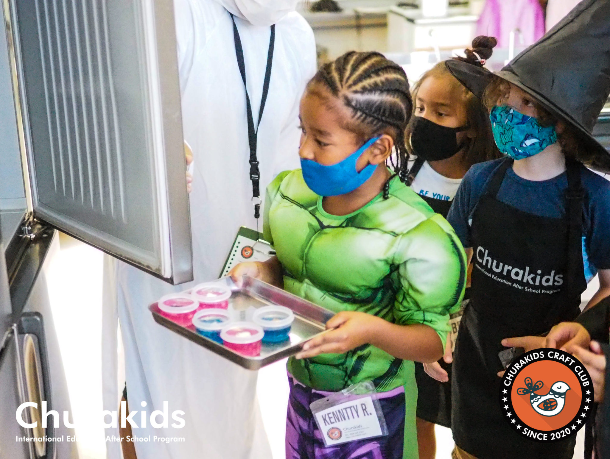 英語クラフトクラブVol.01 ― ハロウィン「炭石けん」作り | Churakids